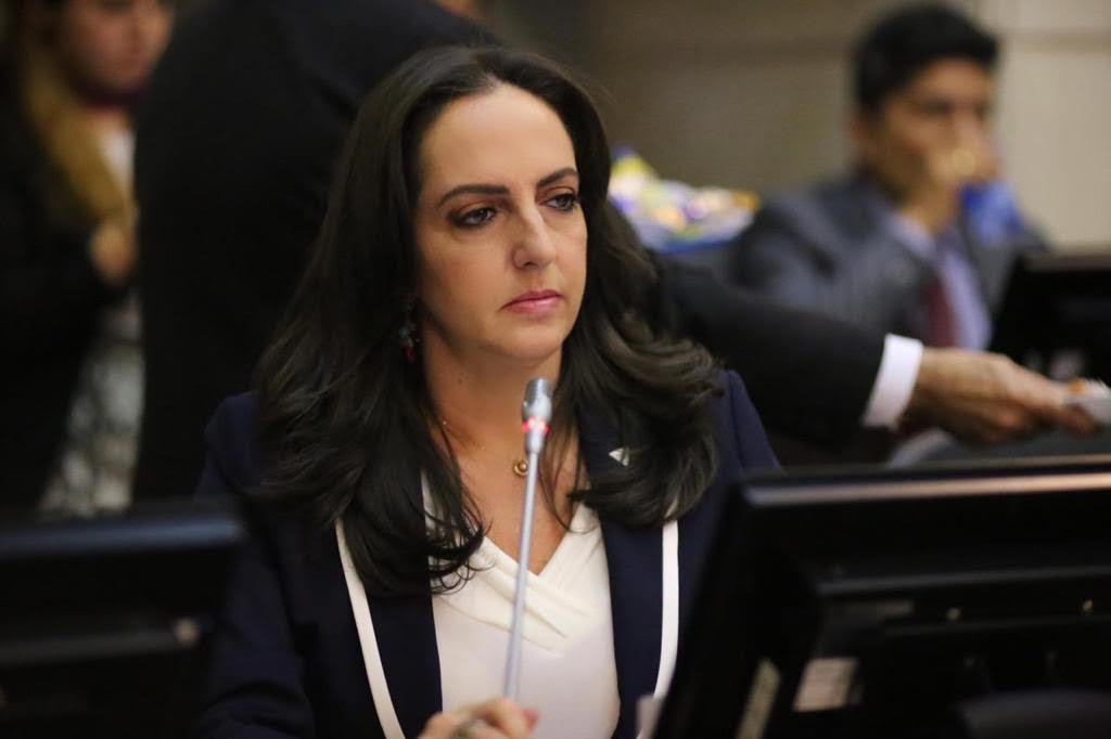 María Fernanda Cabal responde al senador Patrick Leahy – Maria Fernanda ...